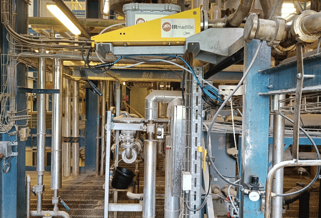 Valtris Champlor Improves Production Efficiency using IRmadillo FTIR